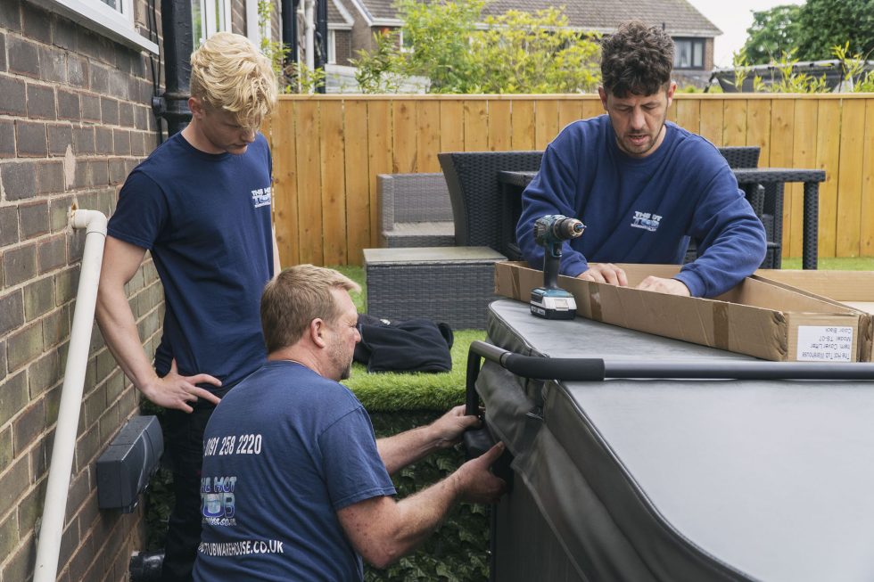 Wellis Leisure - The Hot Tub Warehouse